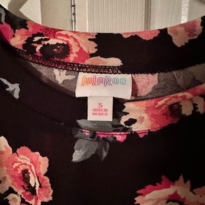 LuLaRoe | Tops | Erika Short Sleeve Swing Top | Poshmark